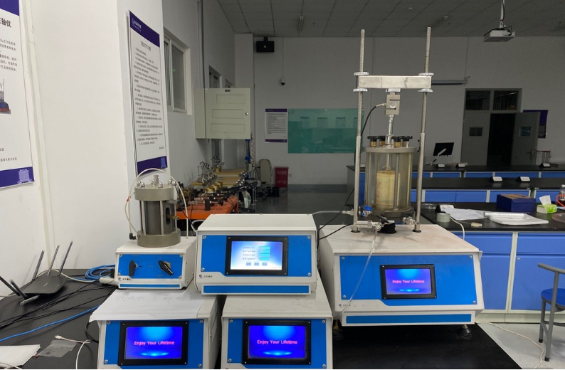 LFTD1808-3 全自动非饱和土三轴仪 - 立方通达（天津）实验仪器有限公司